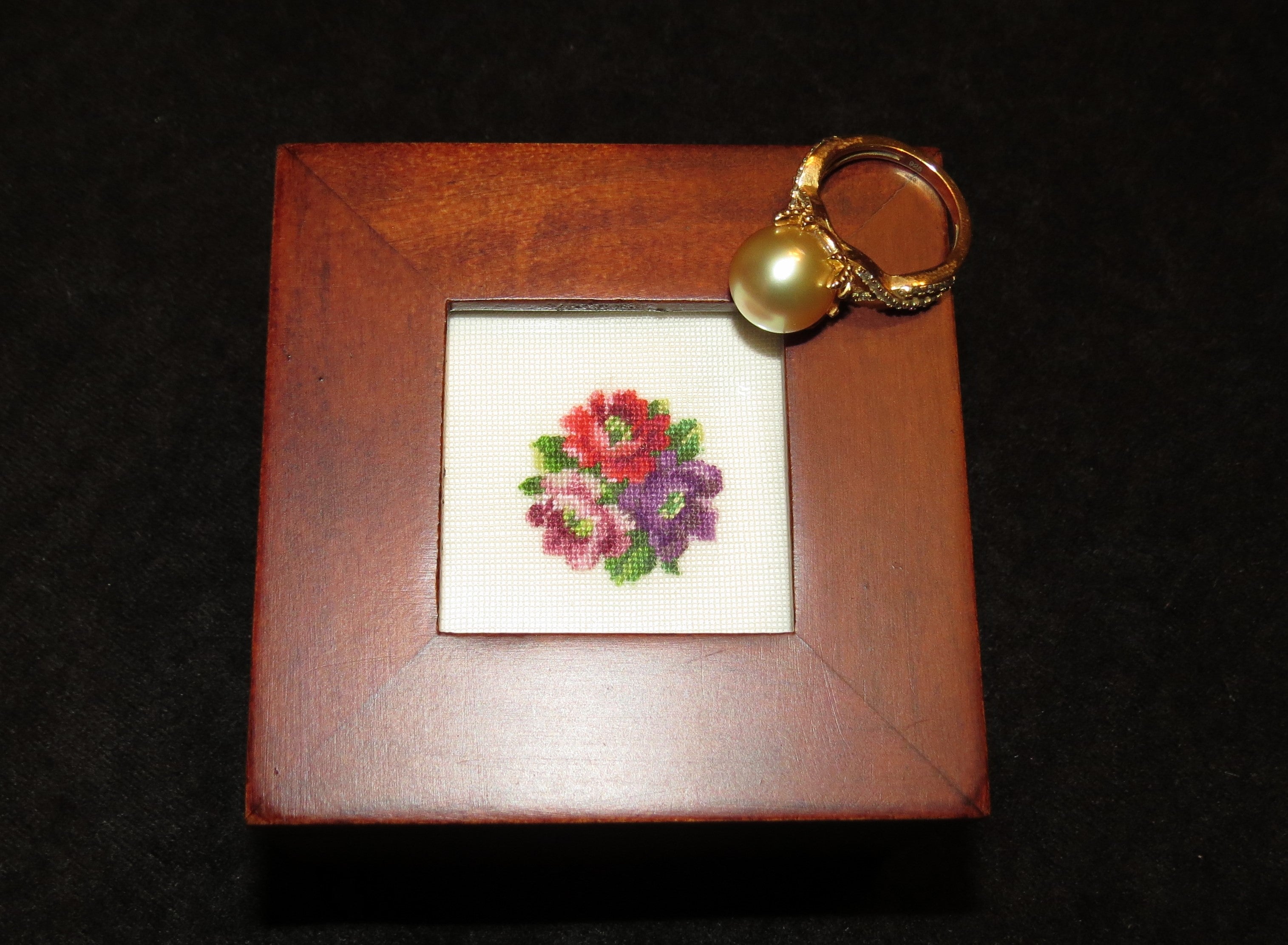 Live Workshop ART OF PETIT POINT